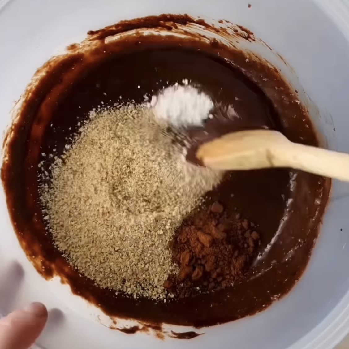 Mushroom chocolate cupcakes Fungi Cakes Recipe - AQUILA Blog